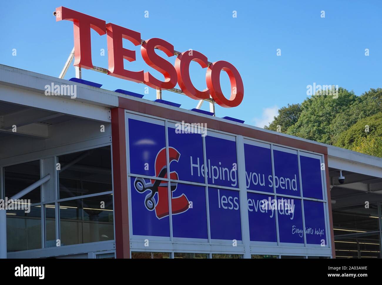 Tesco at Whaley Bridge, Derbyshire Stock Photo - Alamy