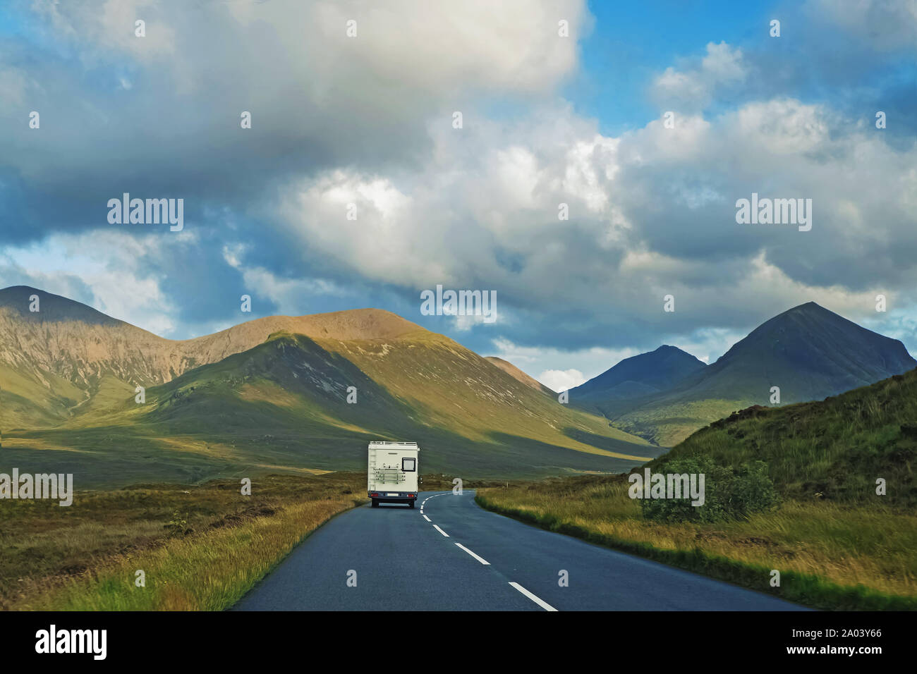 Left Side Driving High Resolution Stock Photography and Images - Alamy