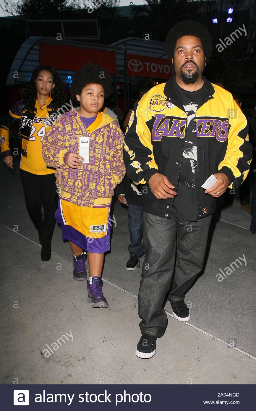 Ice Cube Family Los Angeles Stock Photos & Ice Cube Family Los Angeles ...