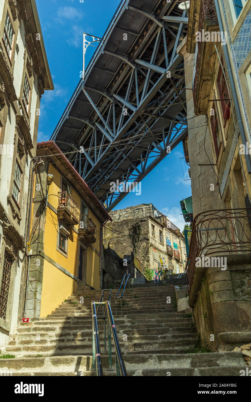 Dom Luis Bridge in the city of Porto Stock Photo - Alamy
