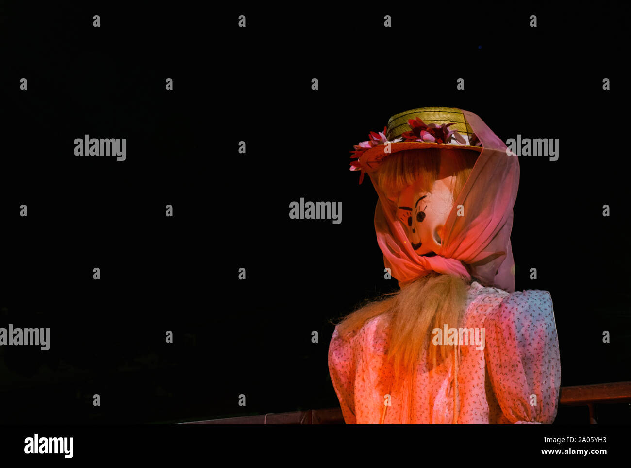 Scarecrows at night hi-res stock photography and images - Alamy