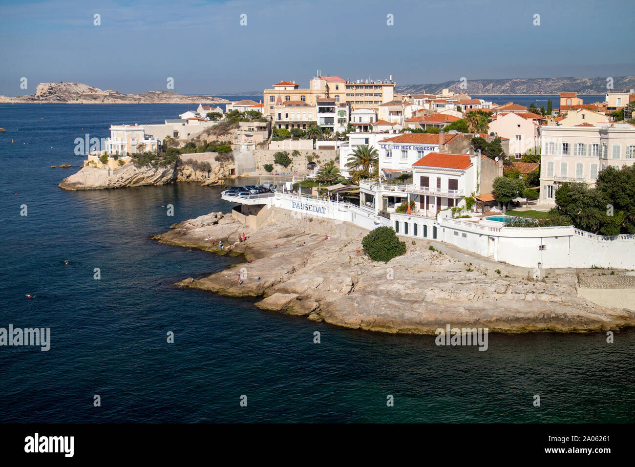 Here's what you can see from Villa Valmer in Marseille : on the right ...