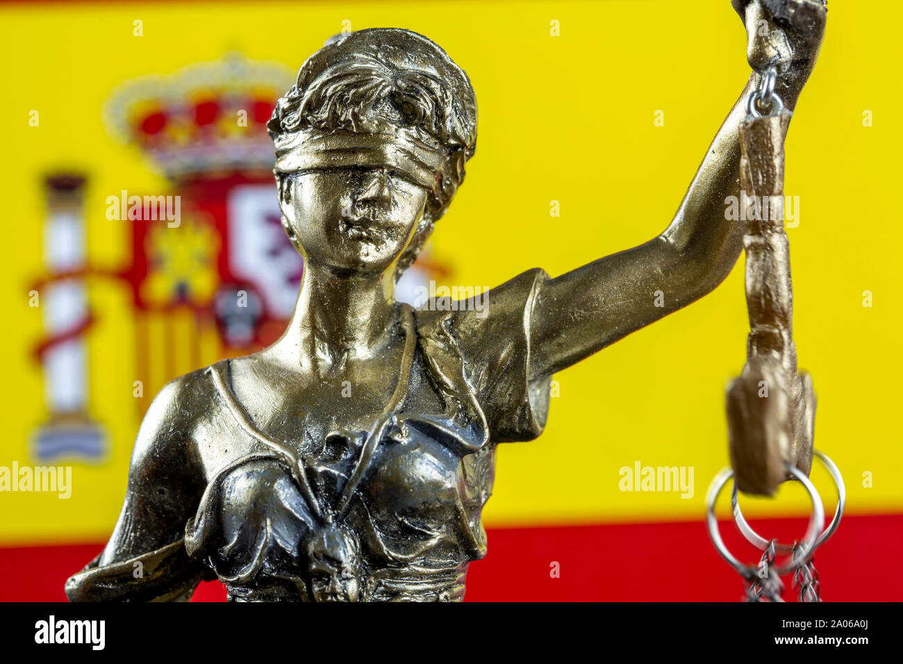 Allegory Statue Of Justice High Resolution Stock Photography and Images ...