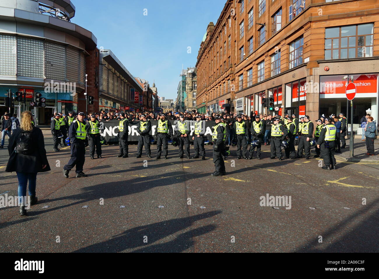 Rangers football club supporters hi-res stock photography and images ...