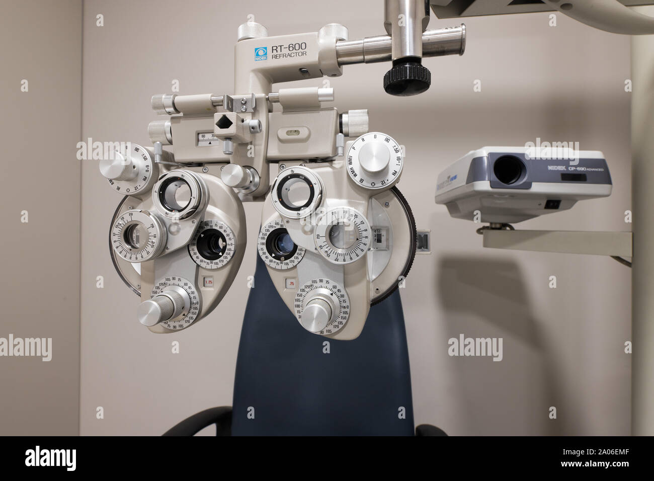 Optical Instruments for sight examines Stock Photo - Alamy