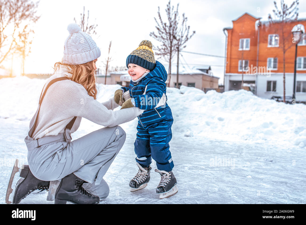 Baby skating hi-res stock photography and images - Alamy
