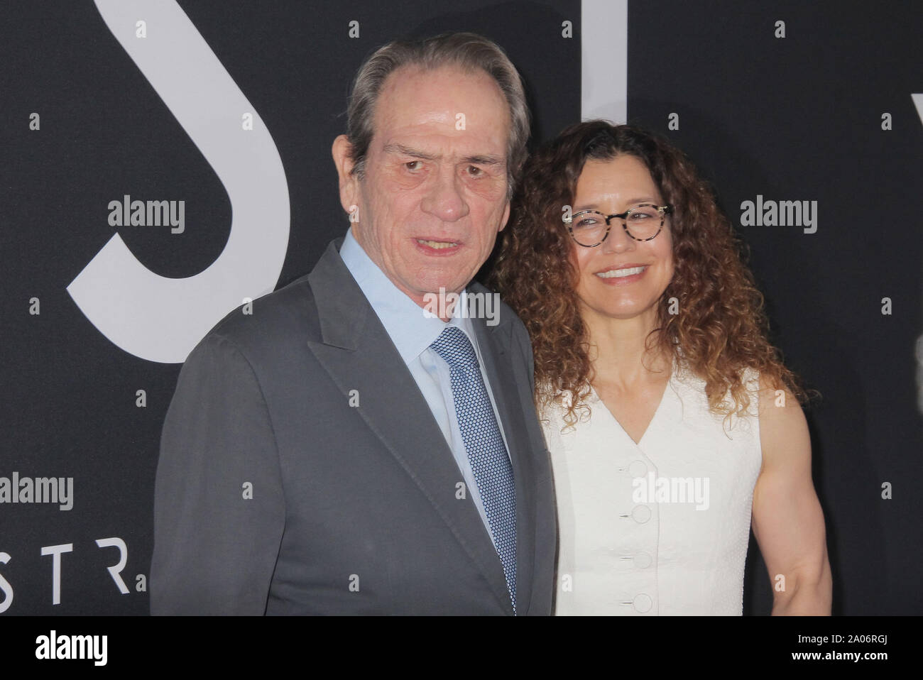 Tommy Lee Jones And Dawn Laurel Jones High Resolution Stock Photography ...
