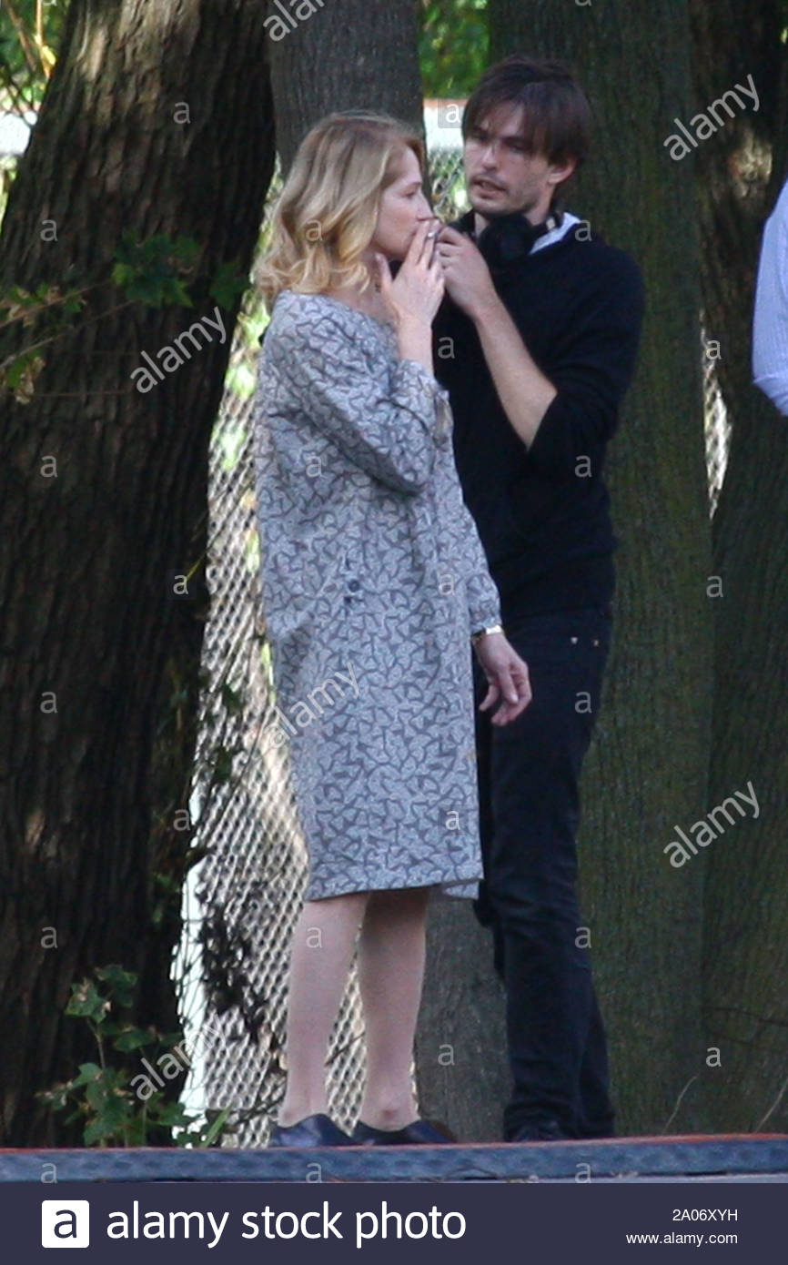 Actress Ellen Barkin Stock Photos & Actress Ellen Barkin Stock Images ...