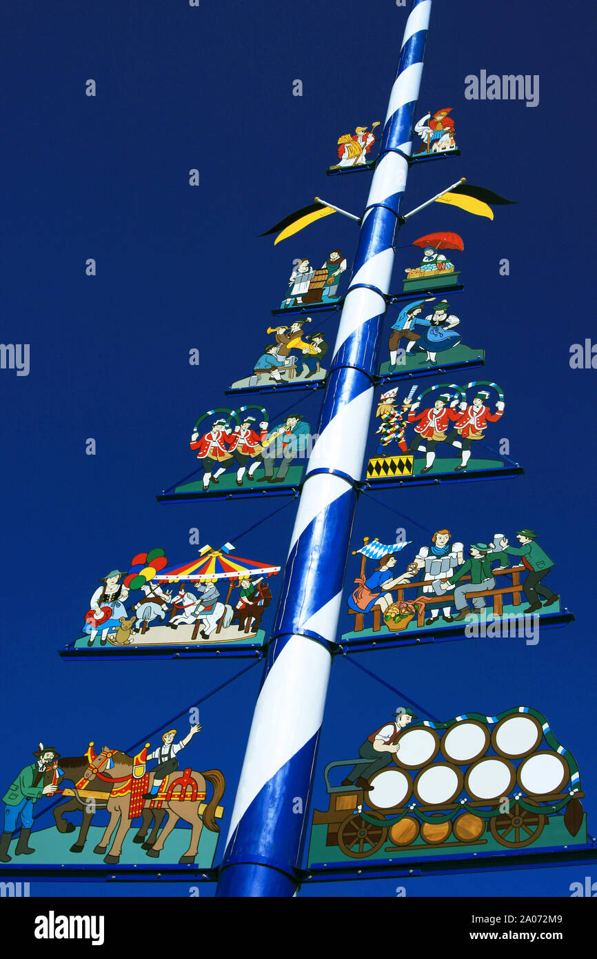 Oktoberfest maypole hi-res stock photography and images - Alamy
