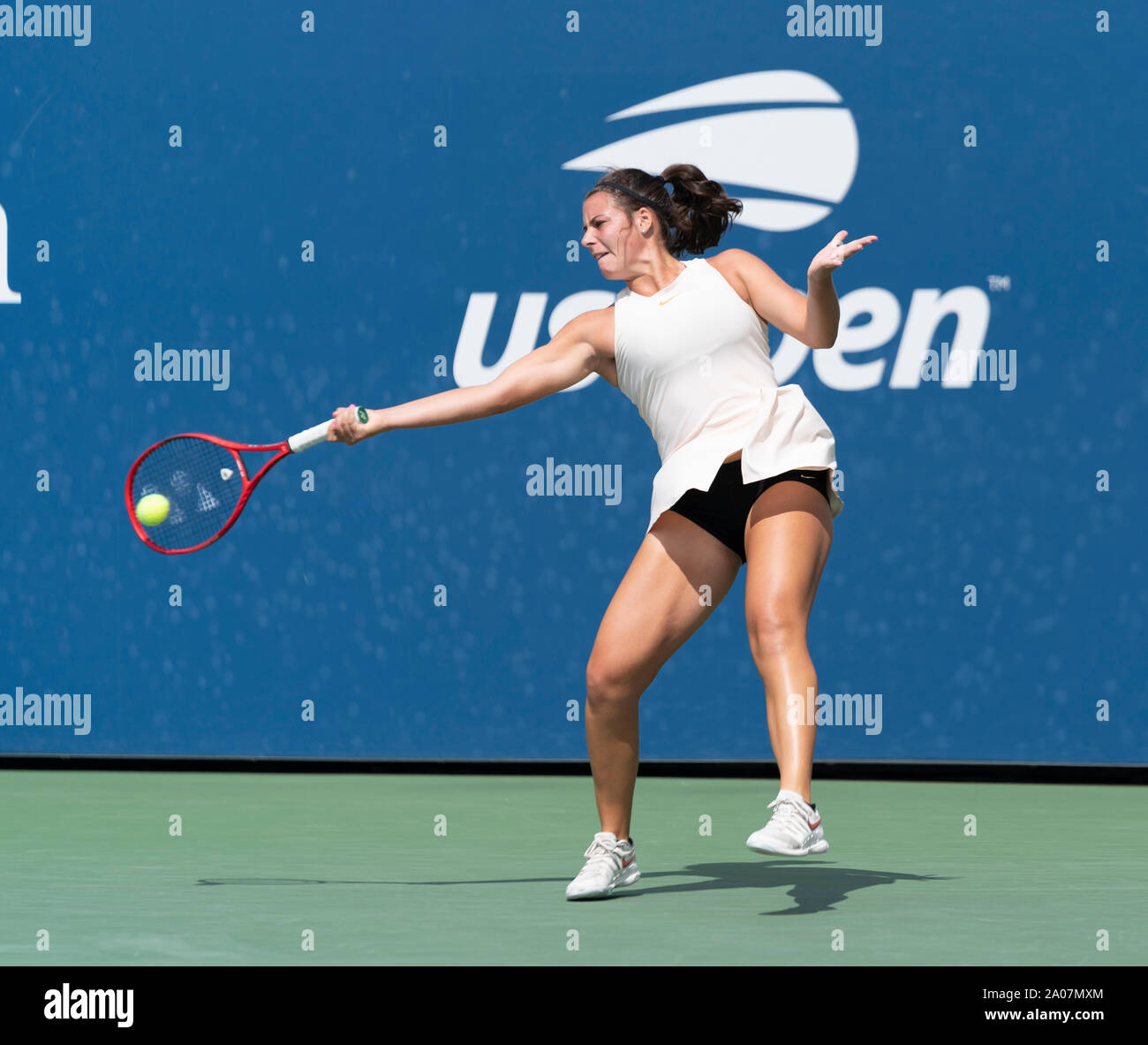 New York, NY - September 1, 2019: Emma Navarro (USA) in action during ...