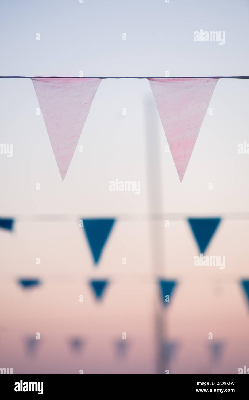 Gradient papers hi-res stock photography and images - Alamy