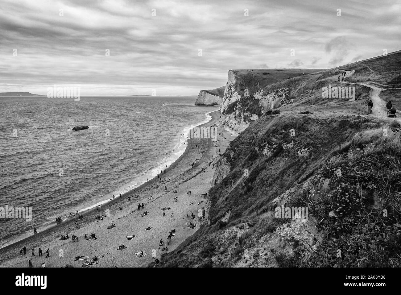 Dorset`s Durdle door, beautiful rock formation on the English shore ...