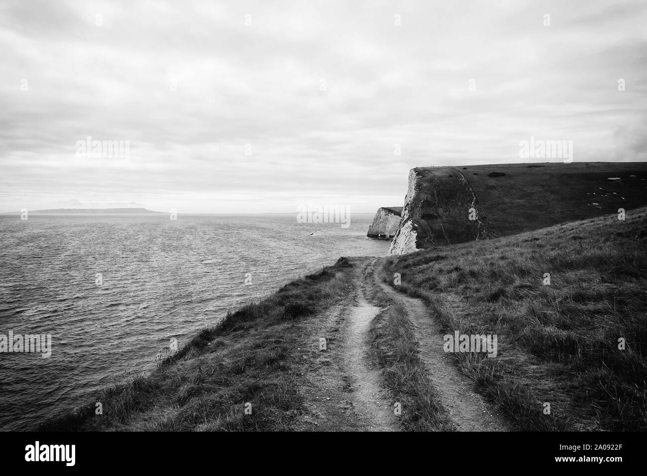 Dorset`s Durdle door, beautiful rock formation on the English shore ...