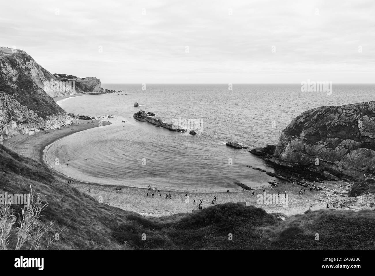 Dorset`s Durdle door, beautiful rock formation on the English shore ...