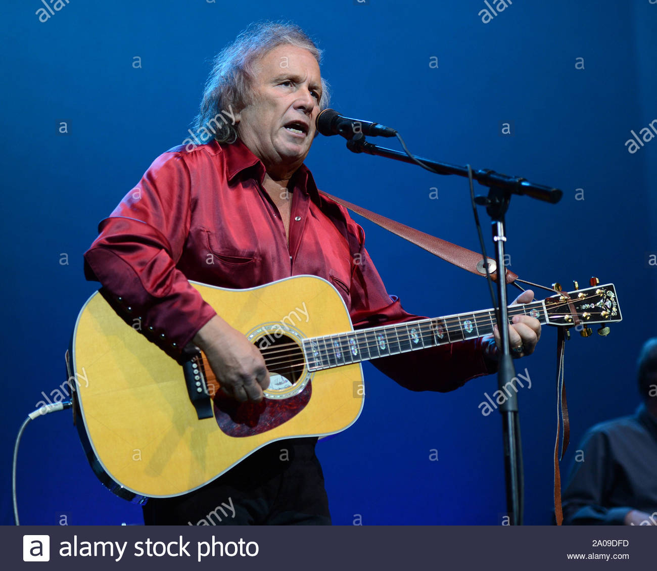 Don Mclean American Pie Stock Photos & Don Mclean American Pie Stock ...