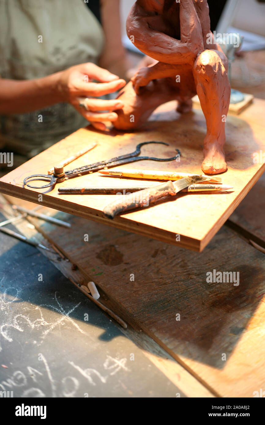 clay sculpture artwork of the female form Stock Photo - Alamy