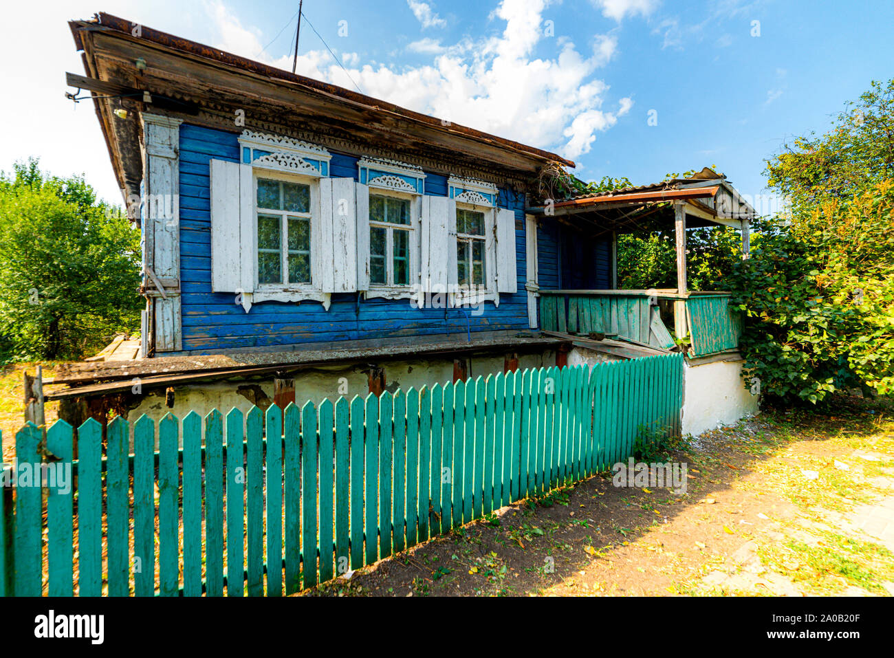 Typical rural Russian landscape with a view of the Cossack house Stock ...