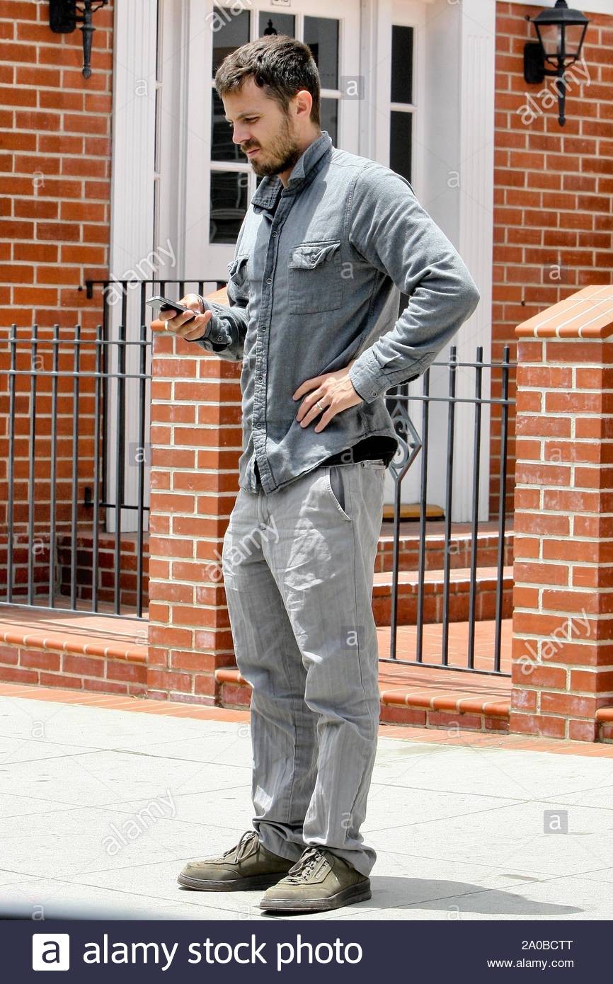 Casey Affleck Wife Summer Phoenix Stock Photos & Casey Affleck Wife ...