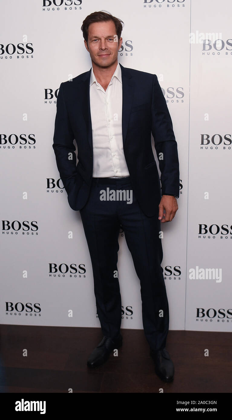 Showbizboss hi-res stock photography and images - Alamy