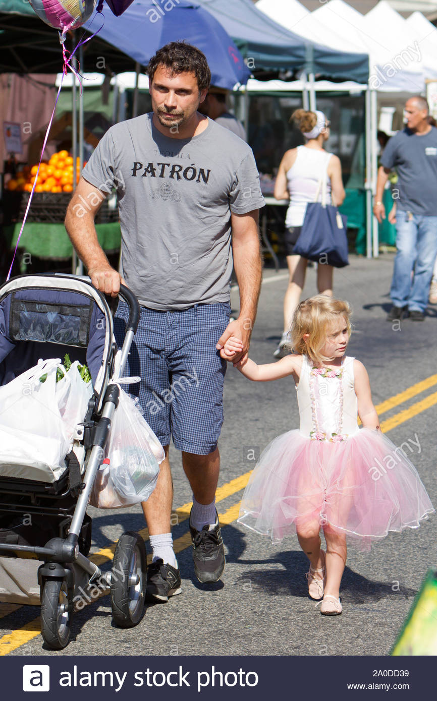 Charlie Ballerina Sisto Stock Photos & Charlie Ballerina Sisto Stock ...