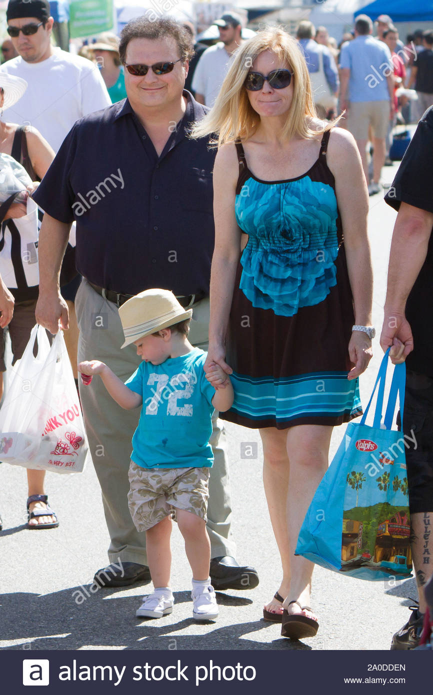 Wayne Knight And Clare De Chenu Stock Photos & Wayne Knight And Clare ...