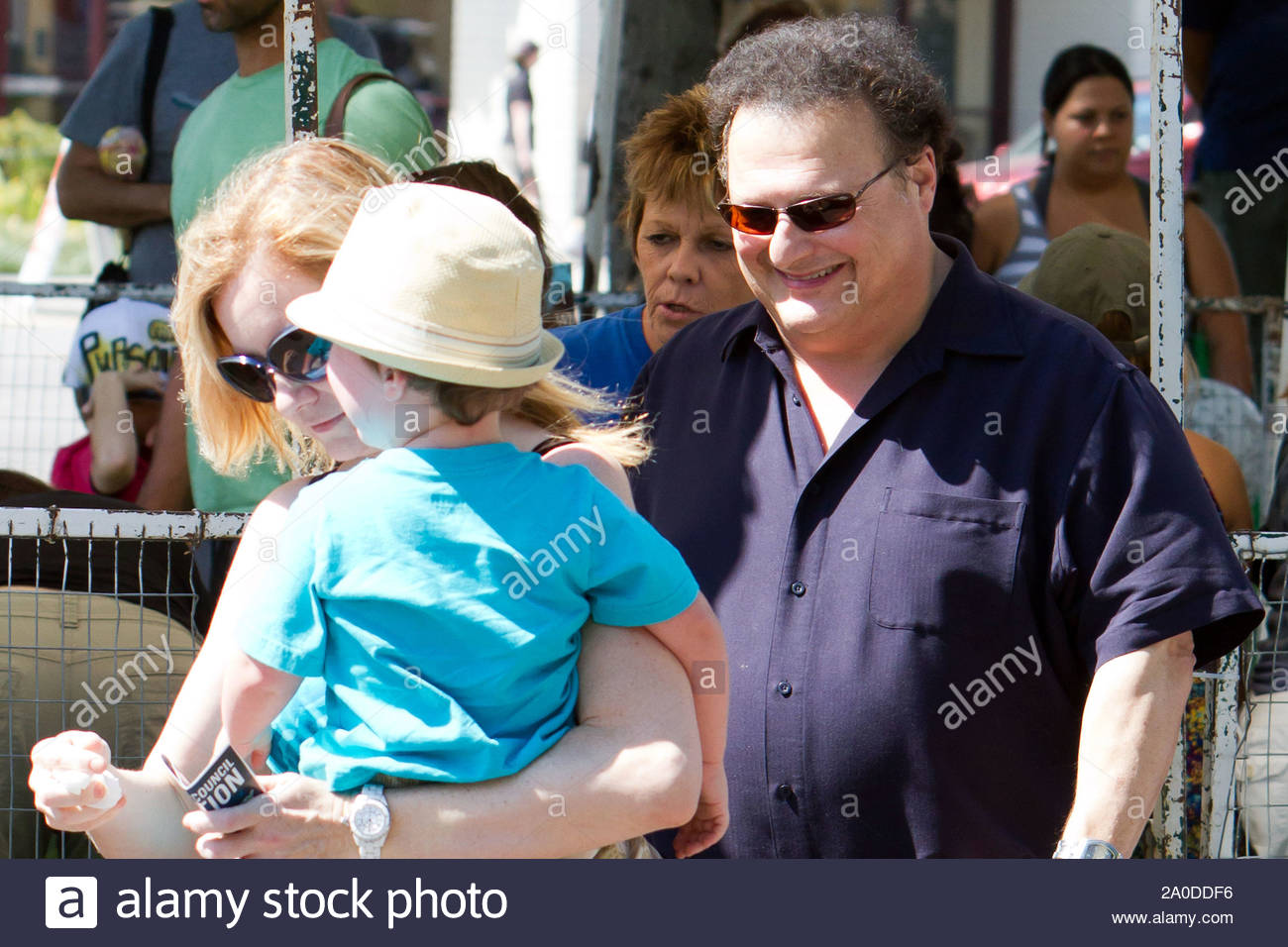 Wayne Knight And Clare De Chenu Stock Photos & Wayne Knight And Clare ...