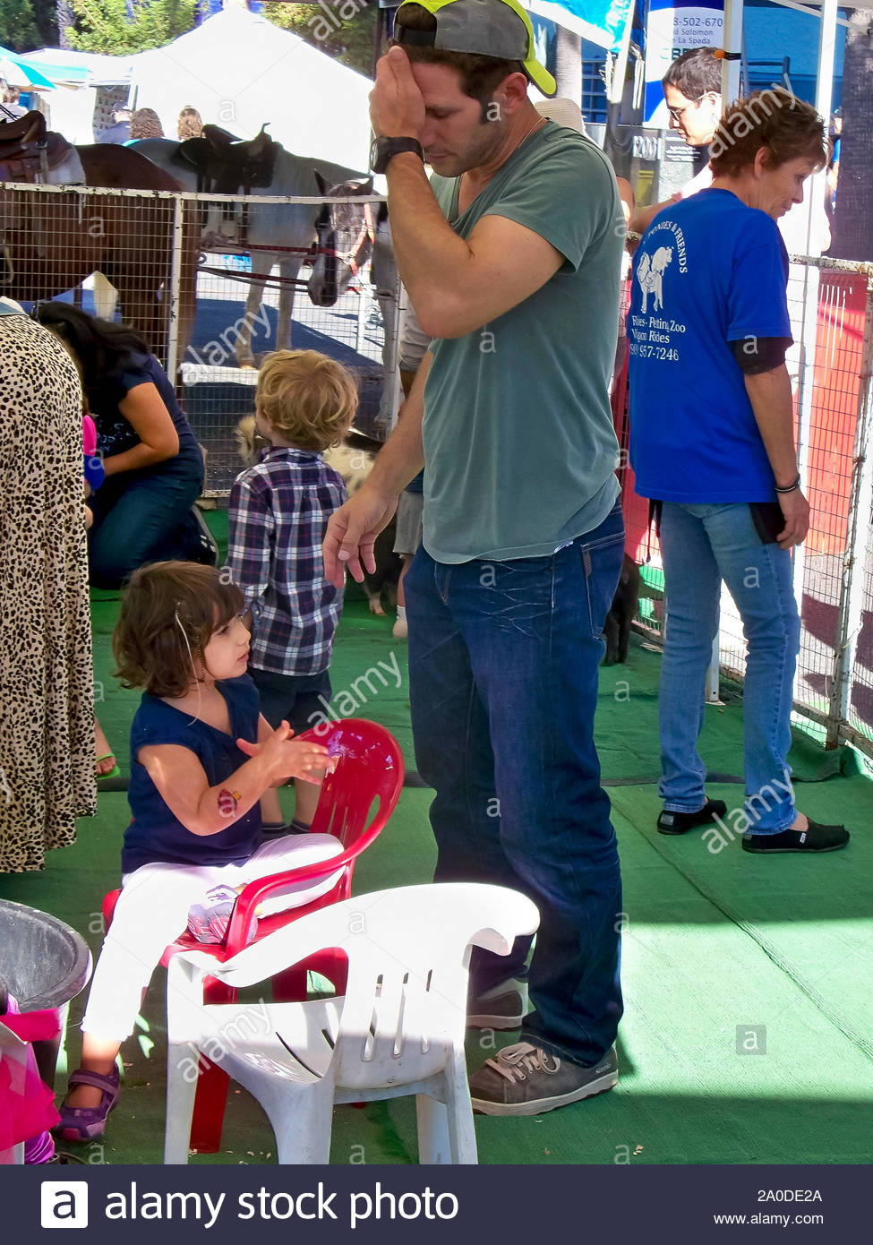 Mark Feuerstein Wife Dana Klein Stock Photos & Mark Feuerstein Wife ...