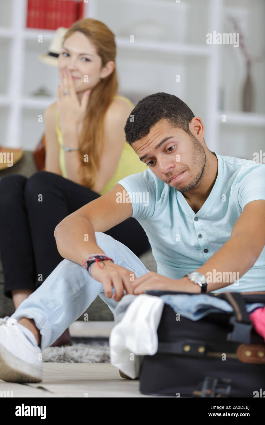Divorce suitcase hi-res stock photography and images - Alamy