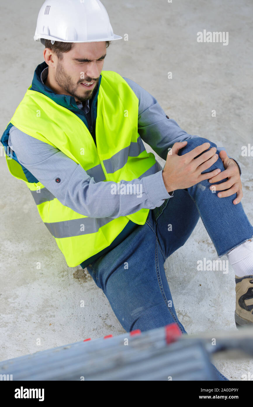 Injured worker hi-res stock photography and images - Alamy