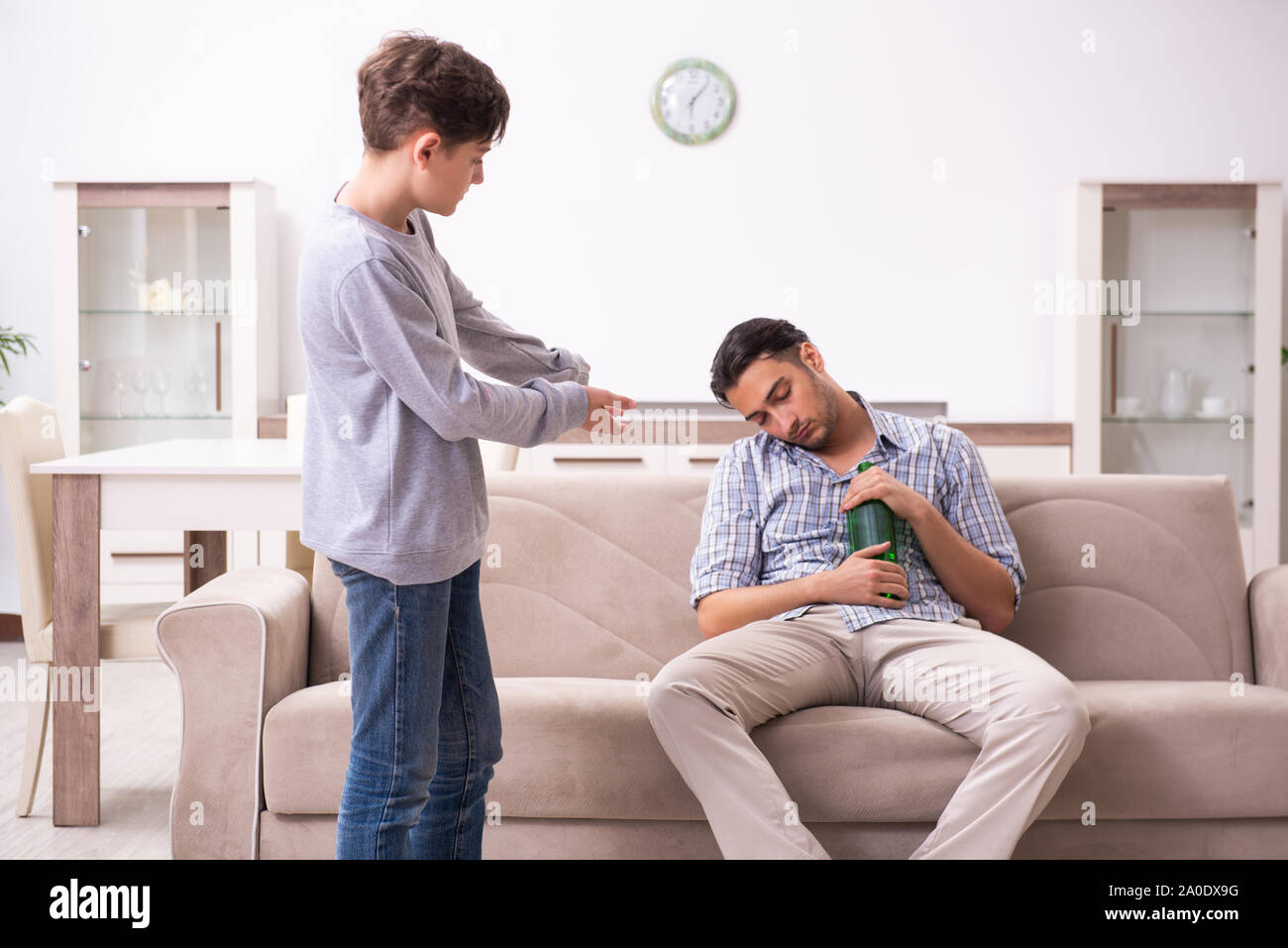 Drunken father family hi-res stock photography and images - Alamy