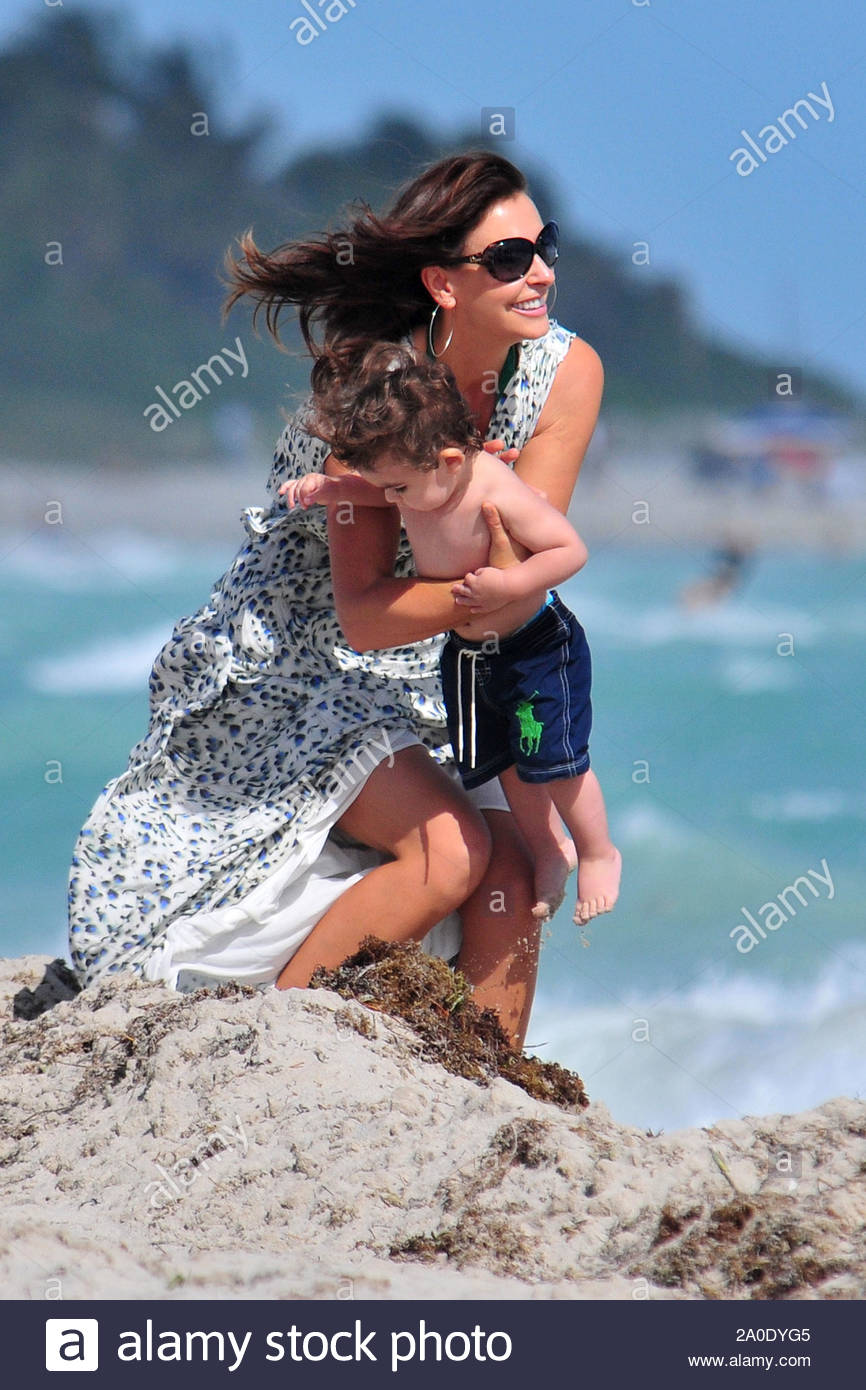 Ingrid Vandebosch And Ella Sofia Gordon Stock Photos & Ingrid ...