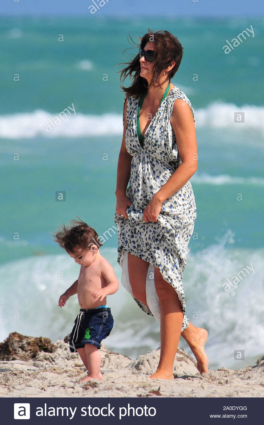 Ella Sofia Gordon Stock Photos & Ella Sofia Gordon Stock Images - Alamy