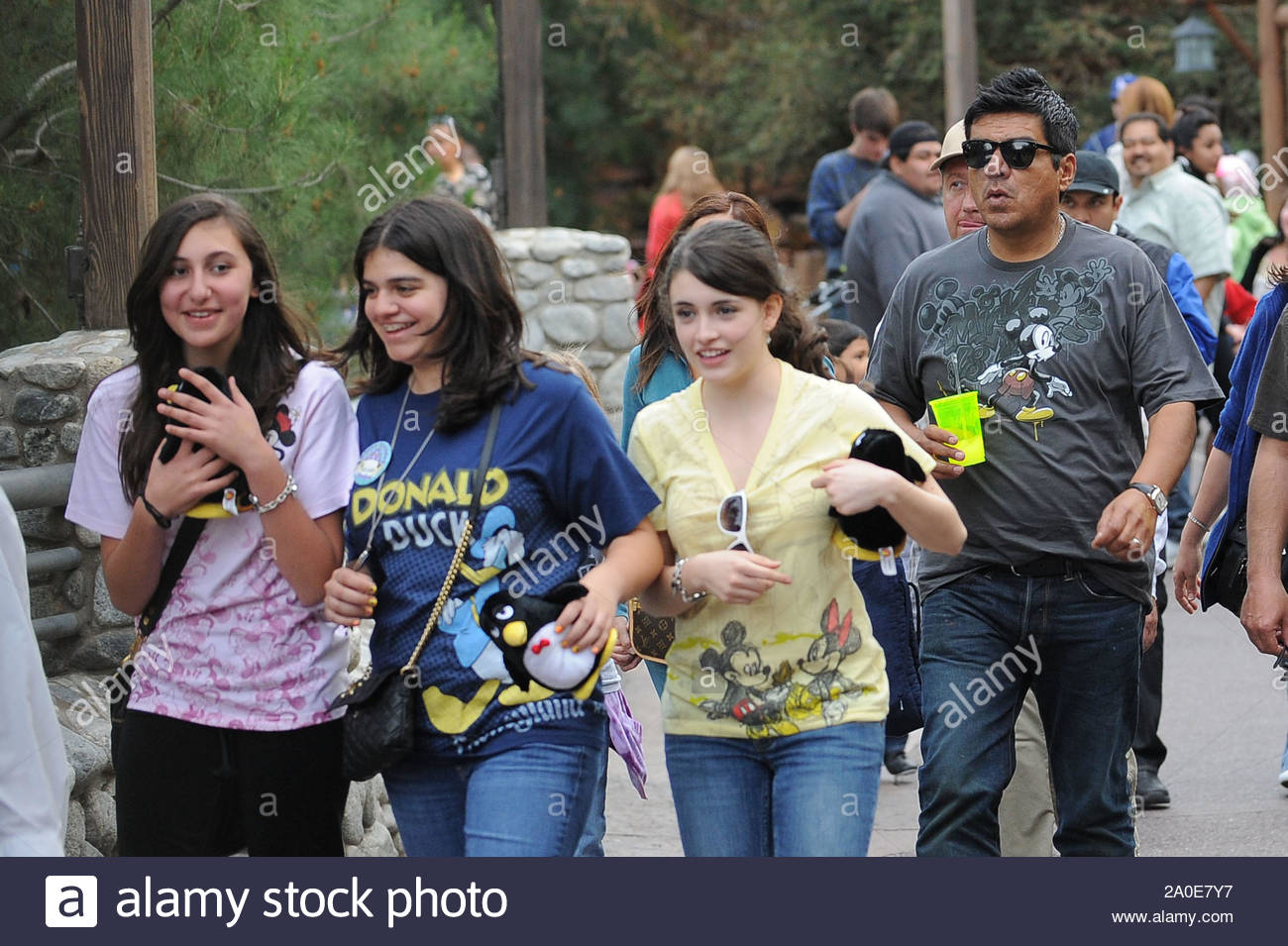 George Lopez Daughter Mayan Lopez Stock Photos & George Lopez Daughter ...