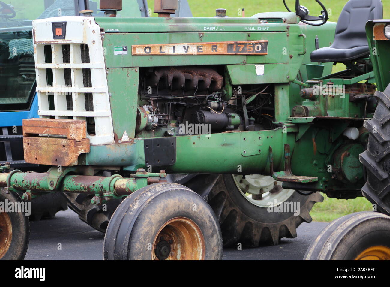 Oliver tractor hi-res stock photography and images - Alamy