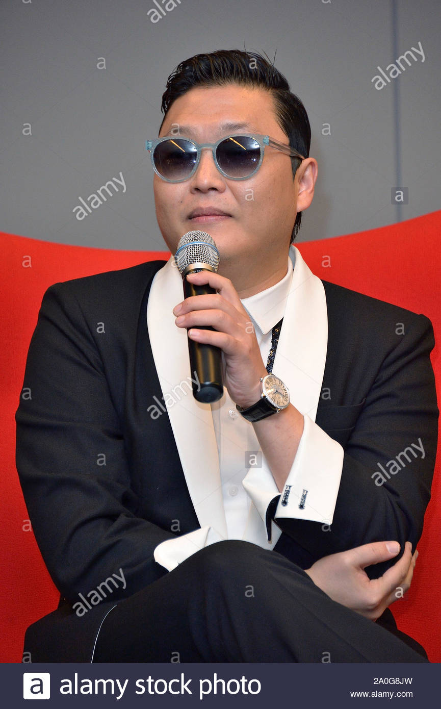 Psy And Gangnam Stock Photos & Psy And Gangnam Stock Images - Alamy