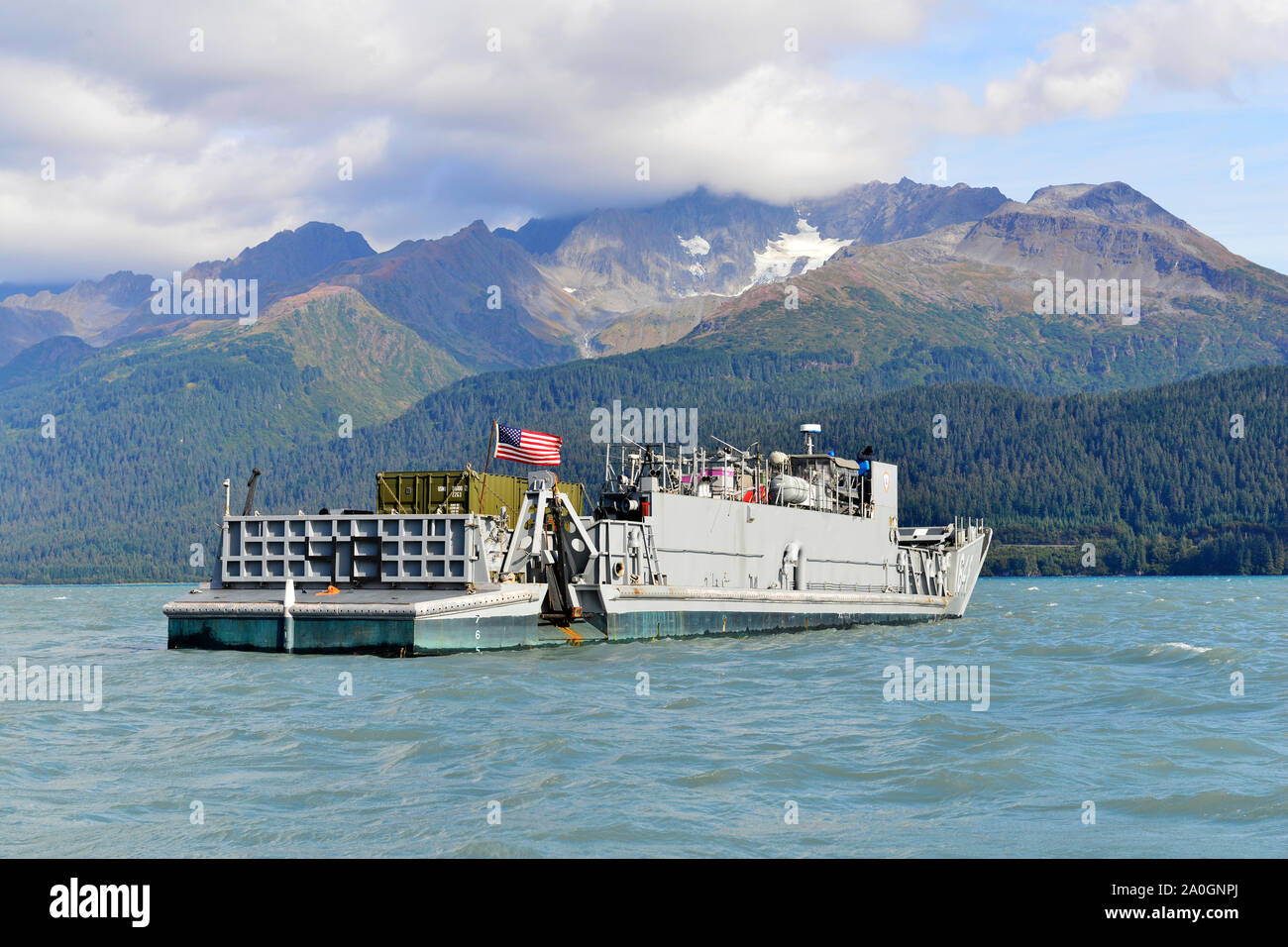 Harbor utility craft hi-res stock photography and images - Alamy