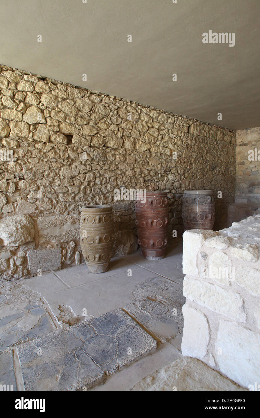 Ancient archaeological artifacts hi-res stock photography and images ...