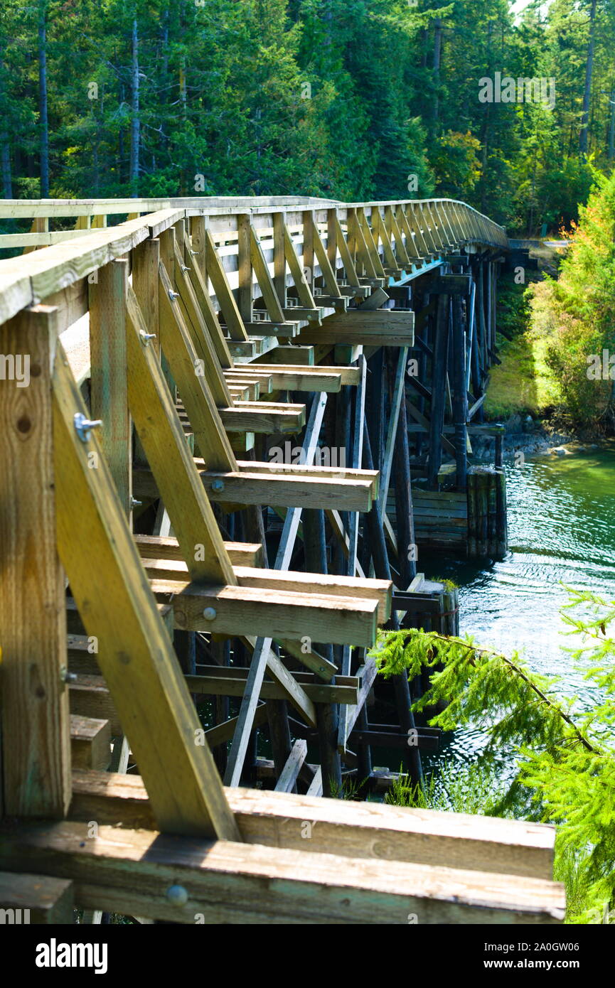 Single Lane Bridge High Resolution Stock Photography and Images - Alamy