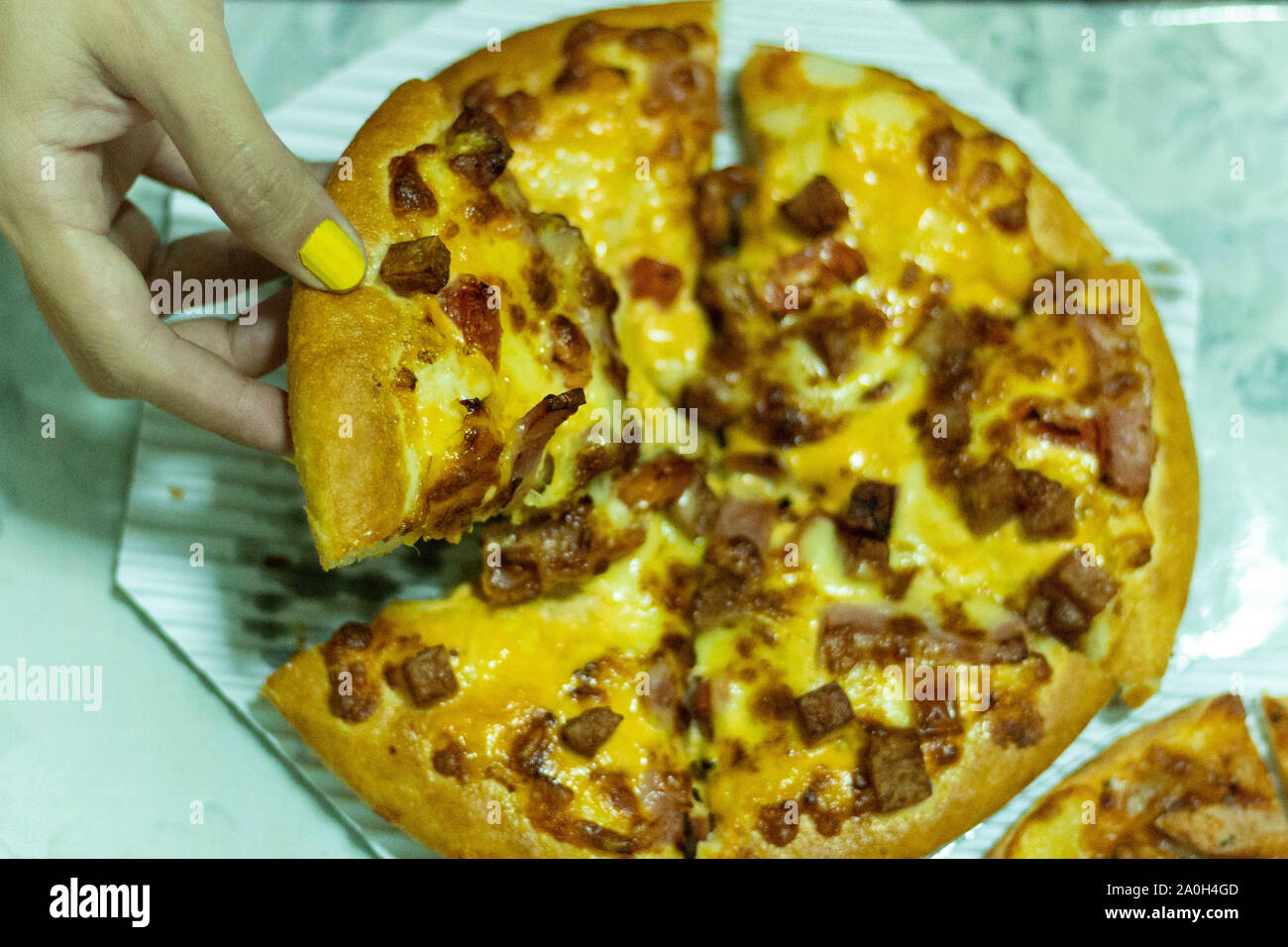 Unhealthy pizza hi-res stock photography and images - Alamy