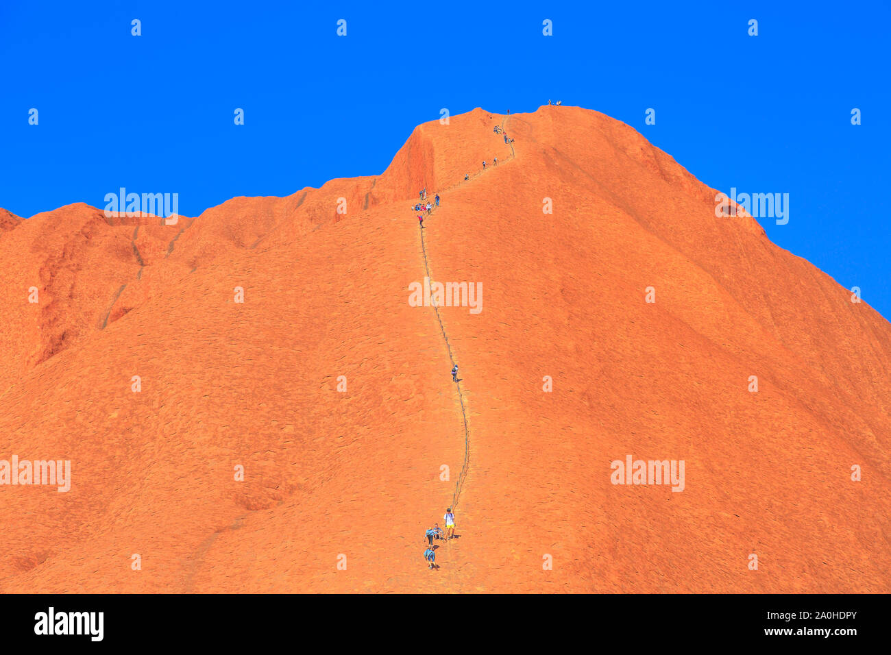 Aboriginal people at uluru hi-res stock photography and images - Alamy