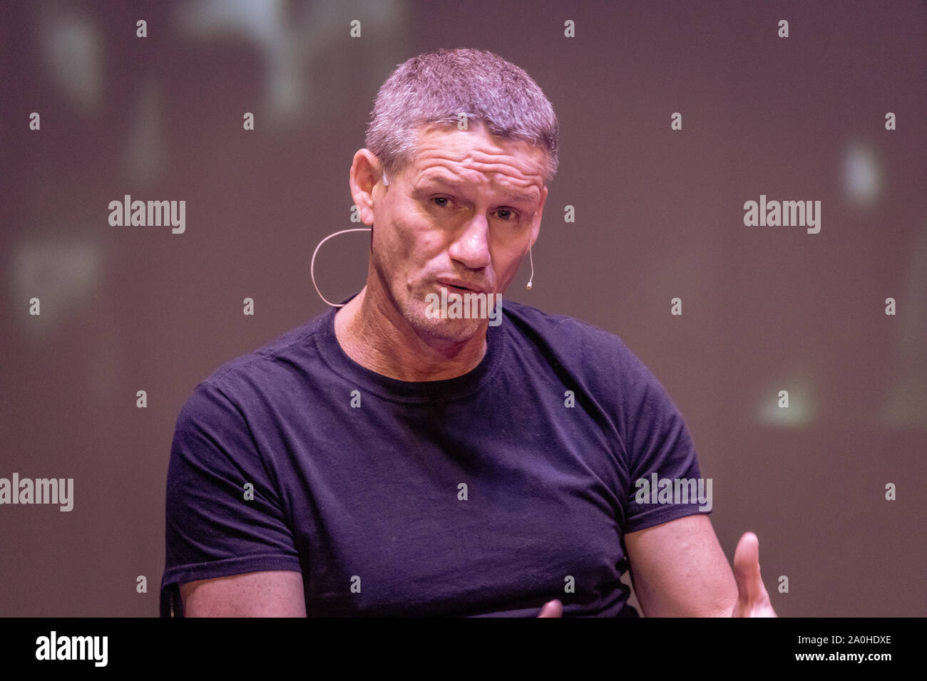 Mark billingham sas hi-res stock photography and images - Alamy