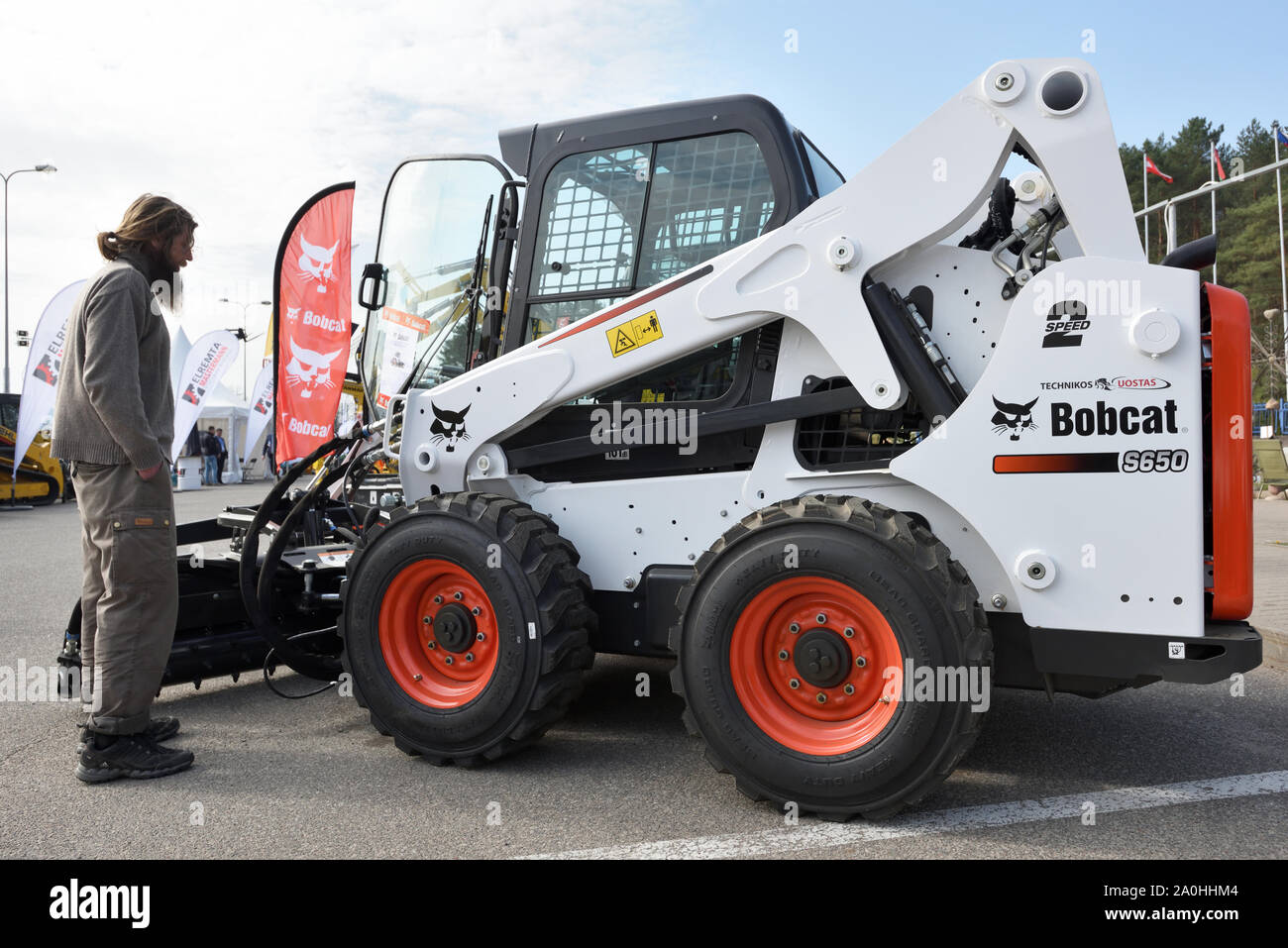 Bobcat logo hi-res stock photography and images - Alamy