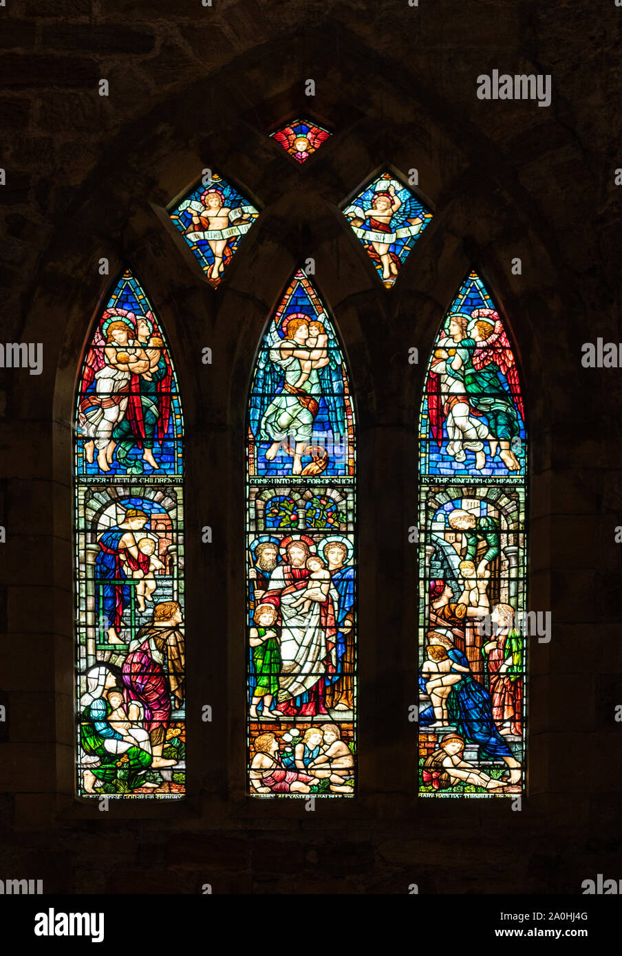 Stained Glass Window, Dunfermline Abbey, Fife, Scotland Stock Photo - Alamy