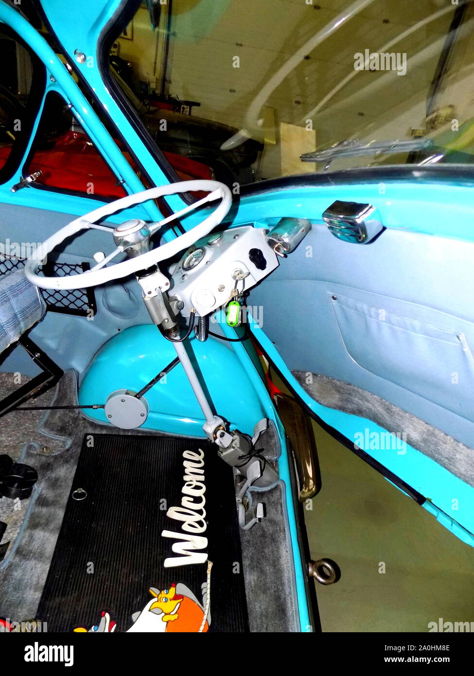 Three wheel car hi-res stock photography and images - Alamy