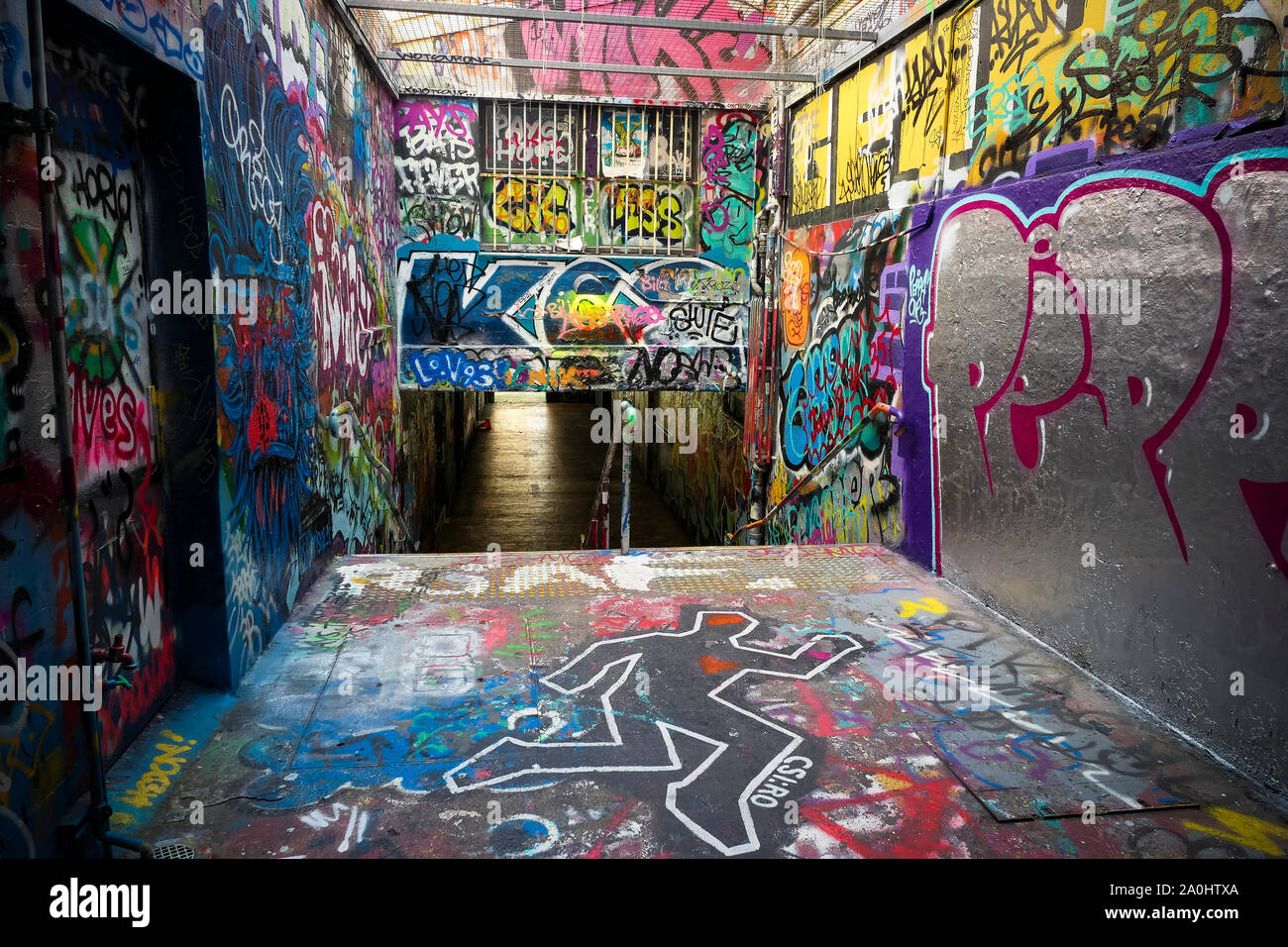 Underpass graffiti hi-res stock photography and images - Alamy