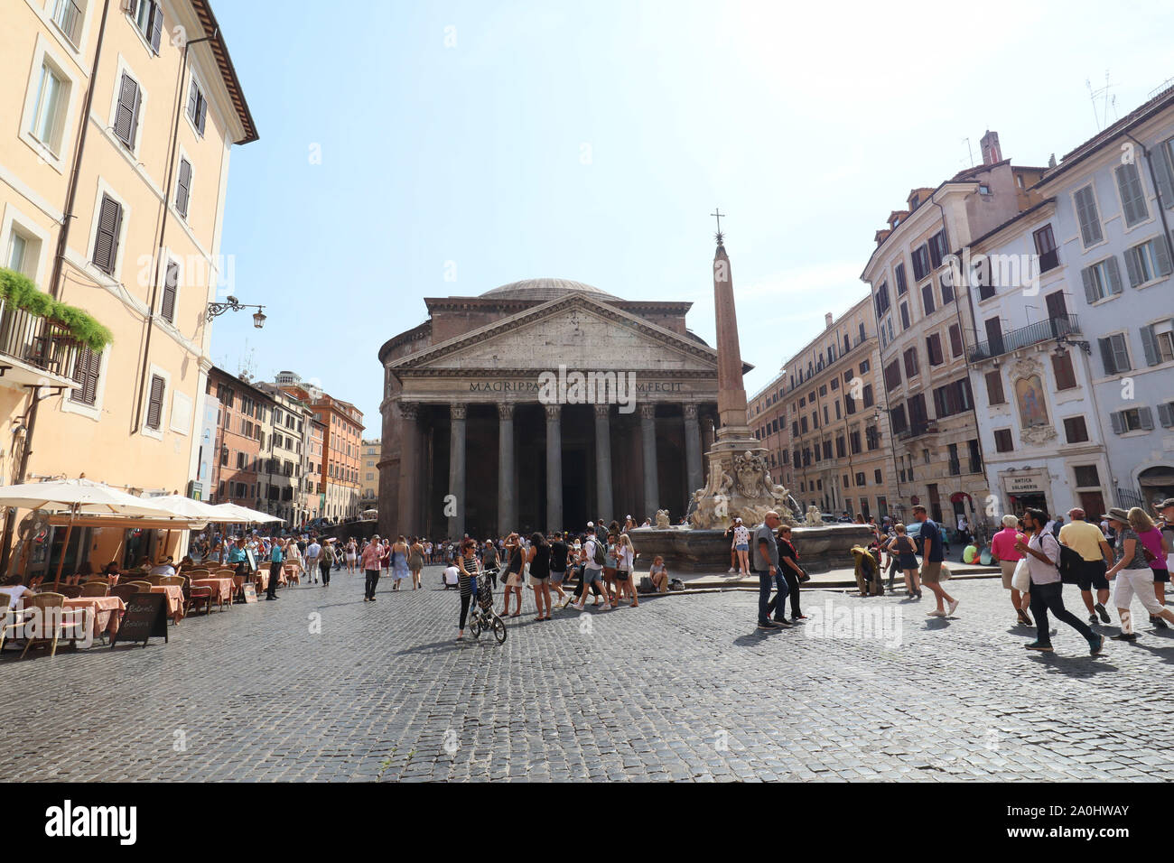 16 september hi-res stock photography and images - Alamy