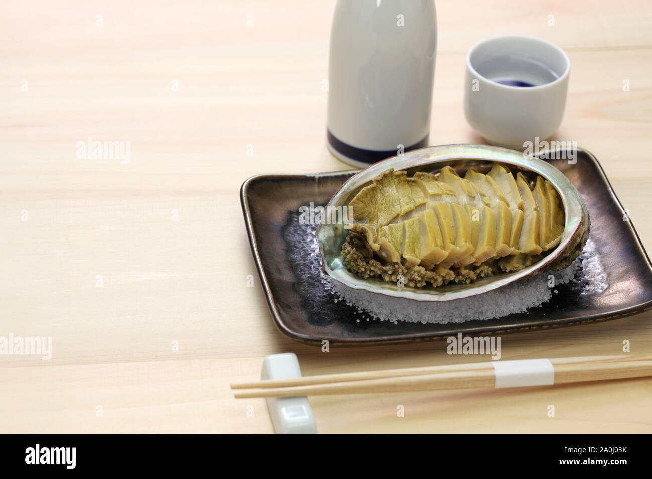 Awabi no sakamushi hi-res stock photography and images - Alamy