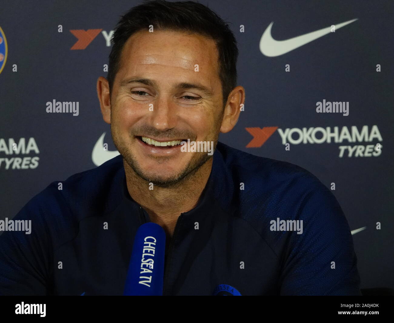 Chelsea fc manager frank lampard hi-res stock photography and images ...