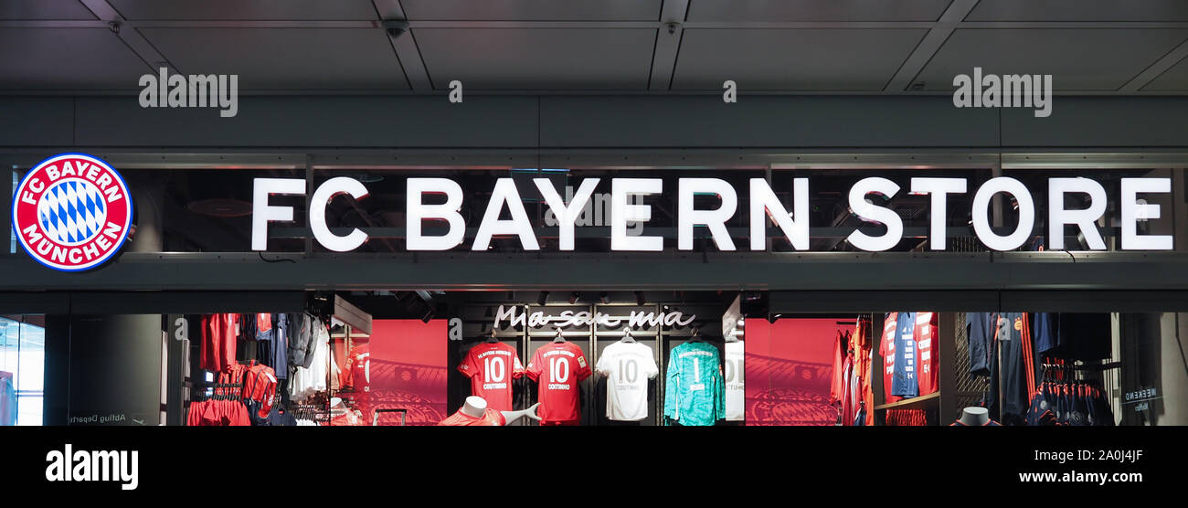 MUENCHEN, GERMANY - CIRCA AUGUST 2019: FC Bayern sign Stock Photo - Alamy