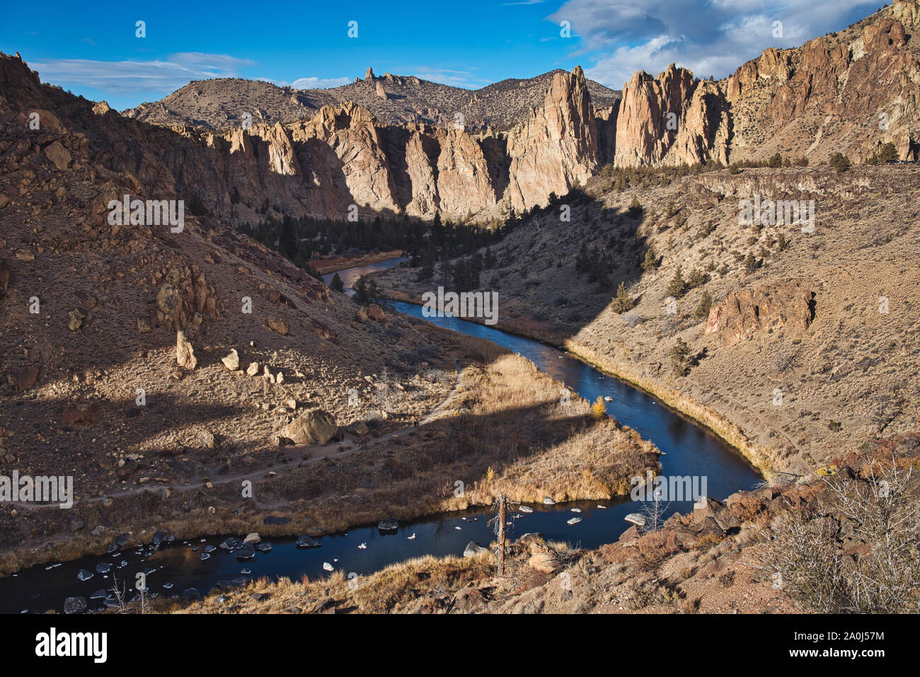 Smith rock hi-res stock photography and images - Alamy